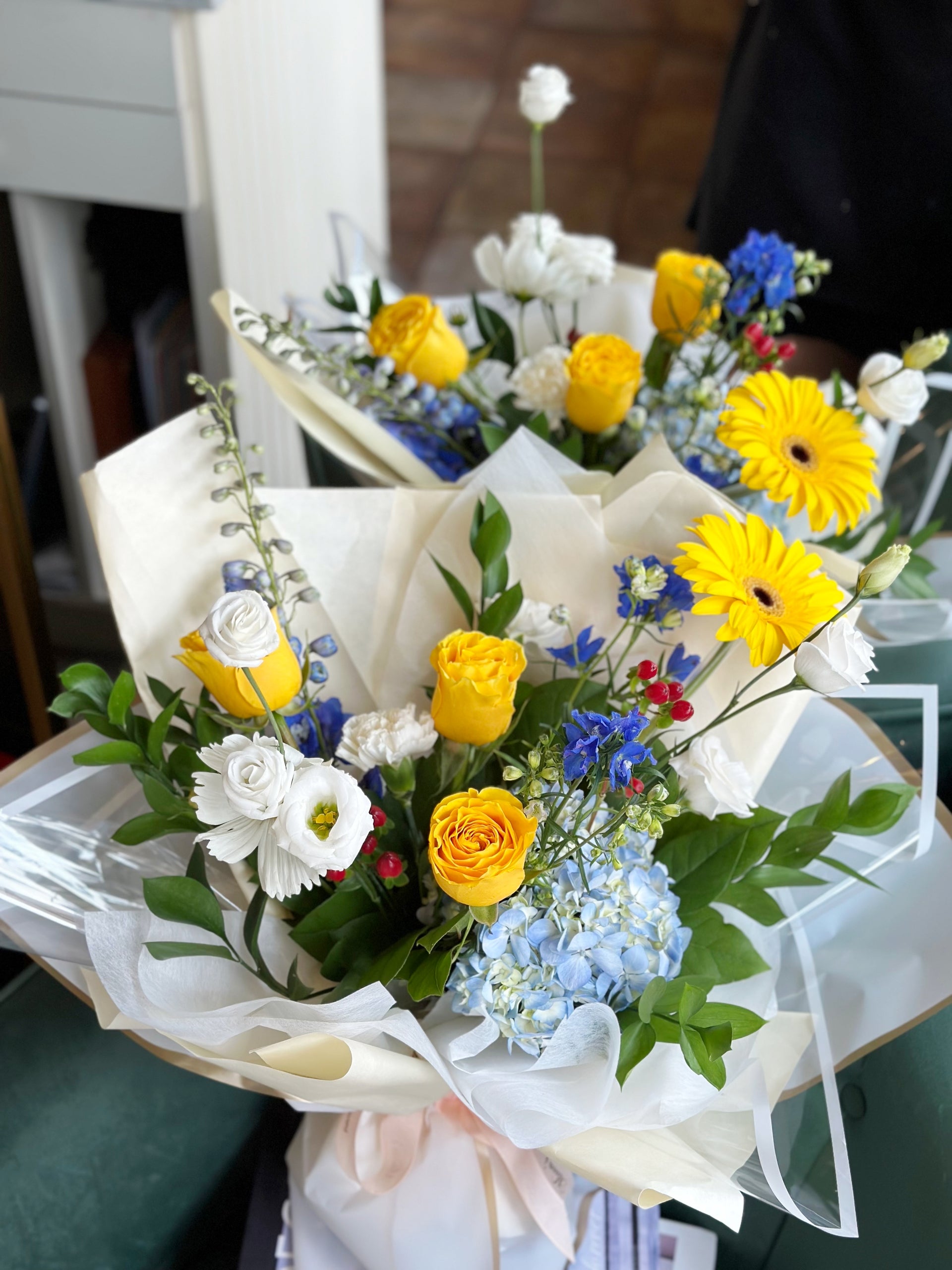 Same Day Flower Delivery Toronto | Oakville Flower Shop | Moon's – Same ...